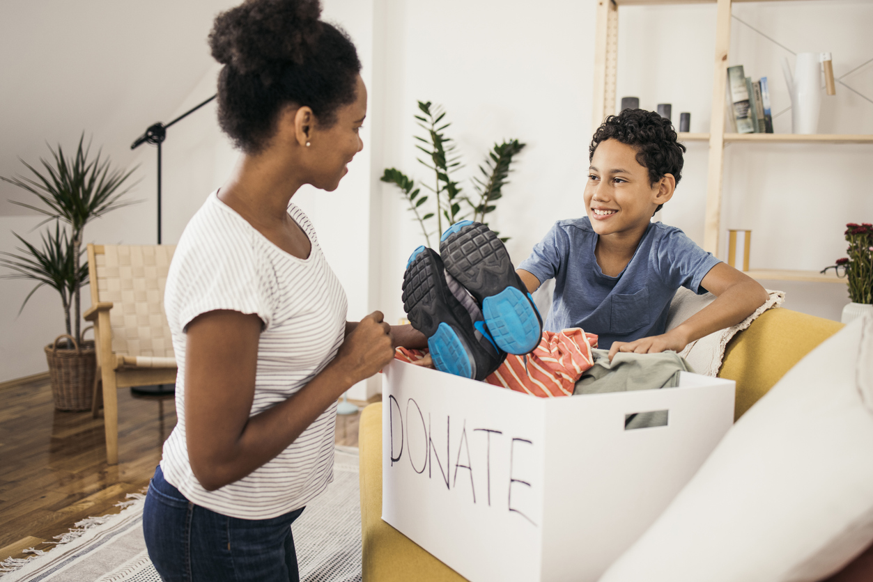 Clearing The Clutter - Good Life Family Magazine