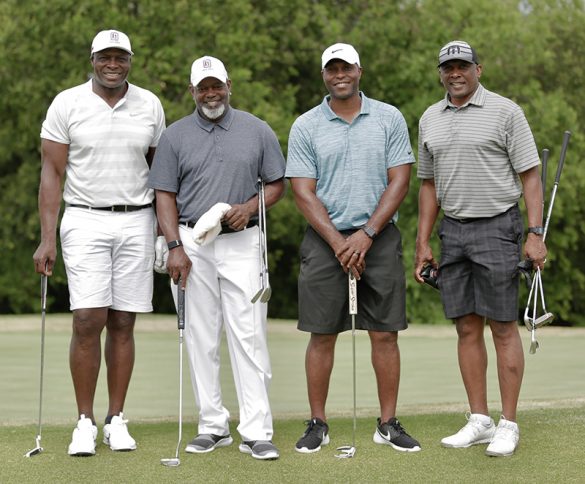 DIRK AND JESSICA NOWITZKI HONORED WITH ROGER STAUBACH AWARD AT EMMITT ...